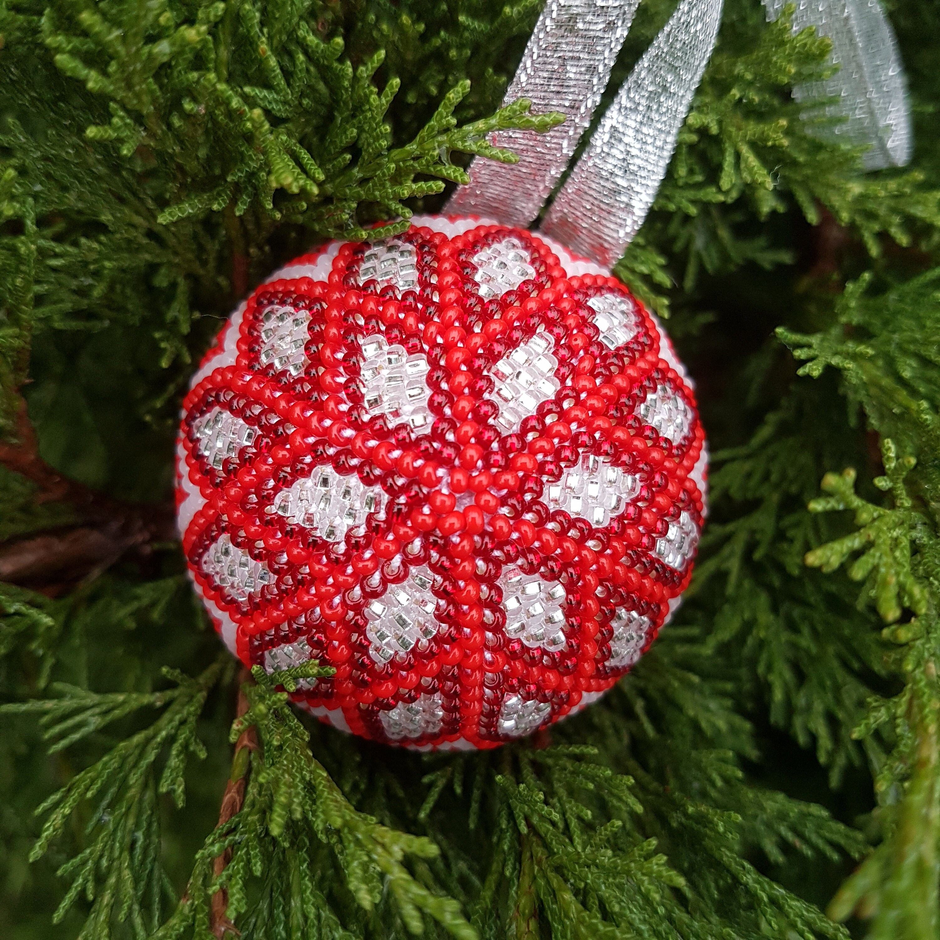 Set of 4 Christmas Tree Ball in Gift Box Beads Ornament Ball - Etsy