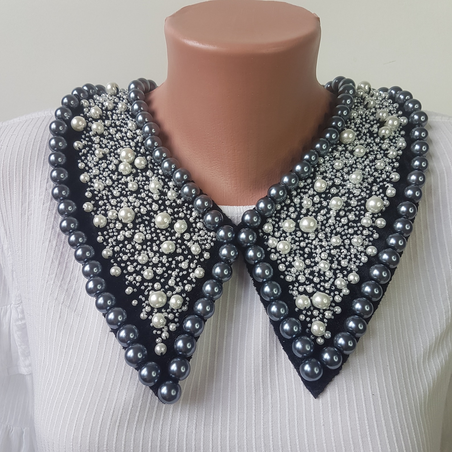 Black Detachable Collars With Beads White and Gray Color Elegant Women ...