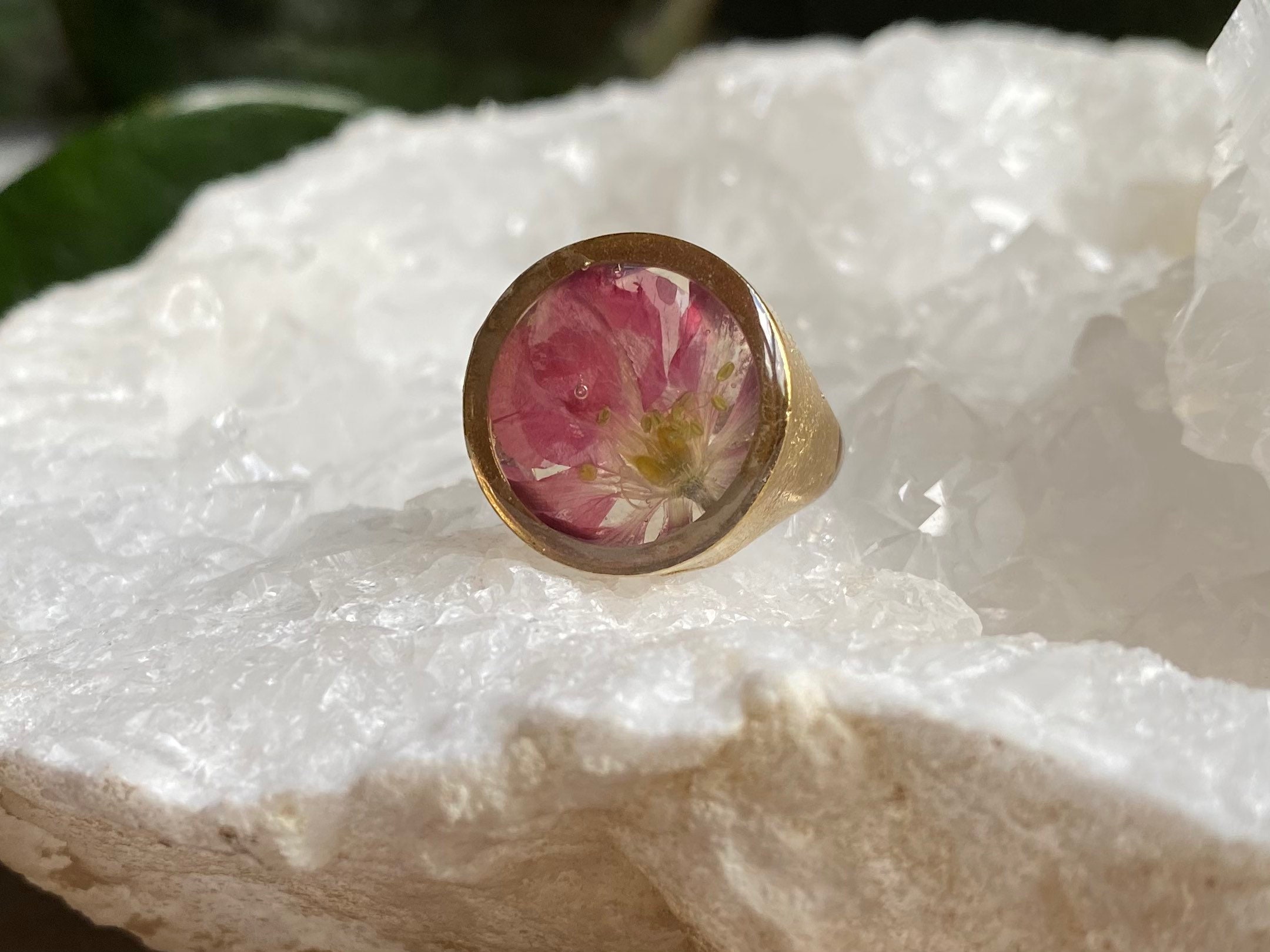 Real Flower Ring / Botanical Jewelry / Terrarium Ring / Boho | Etsy