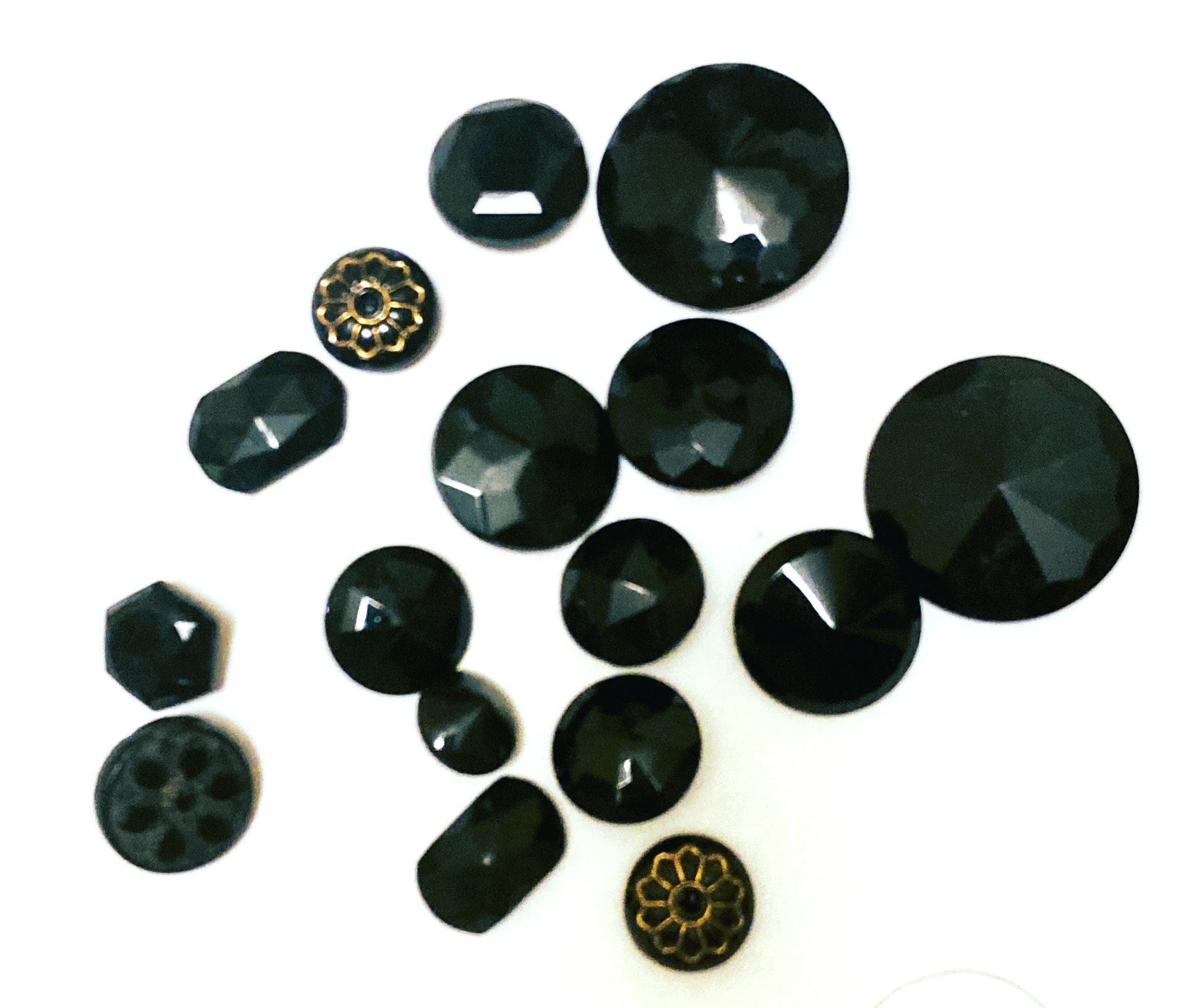 Jet Glass Buttons Victorian Era Mourning Buttons Large Vintage Black ...