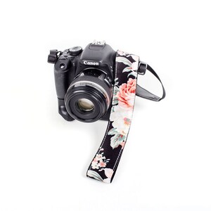 Roses Camera Strap Flower for Canon, Nikon and Sony - Etsy