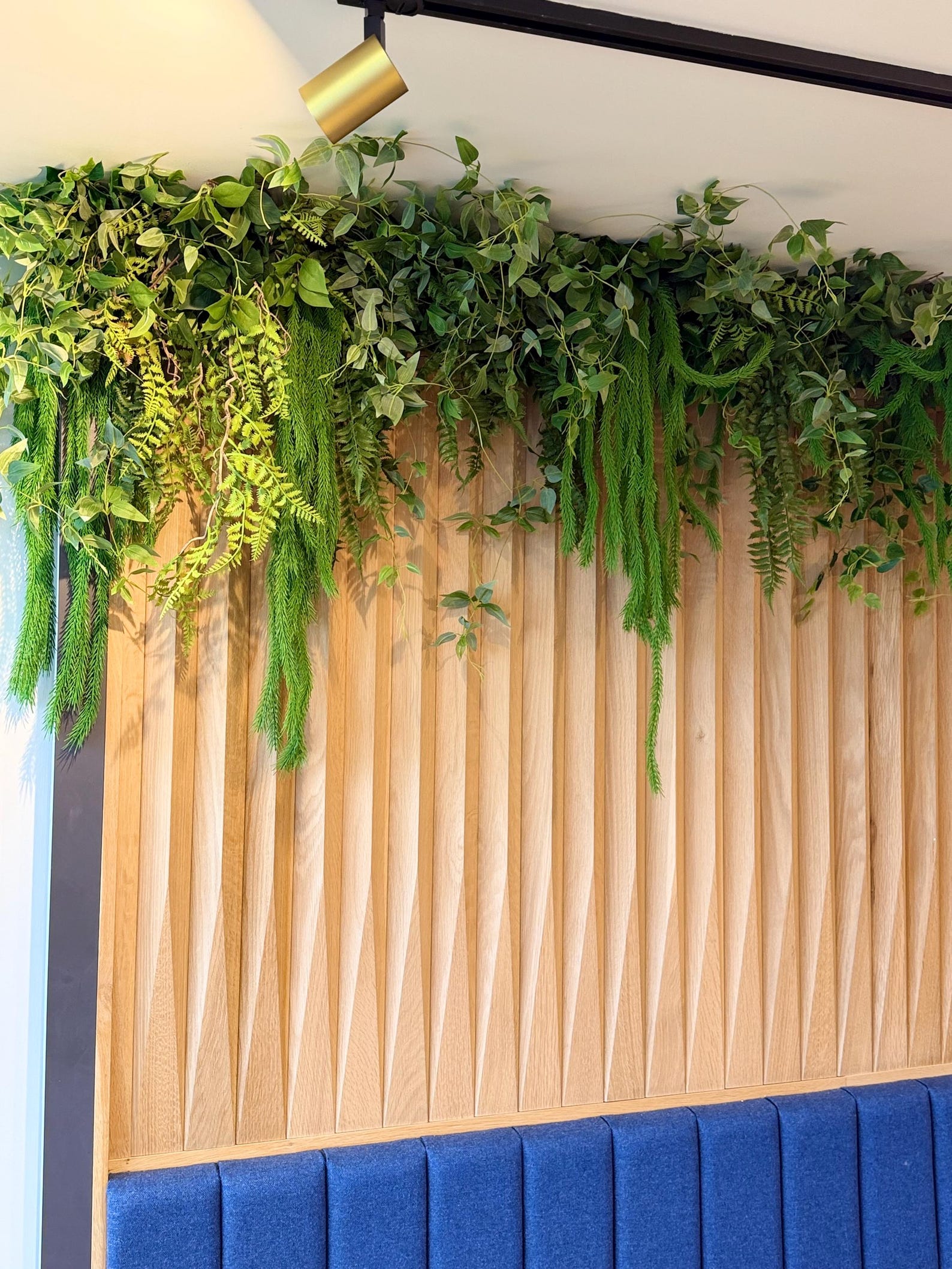 Artificial Mixed Greenery Garland, Trailing Ferns, Faux Green Wall ...