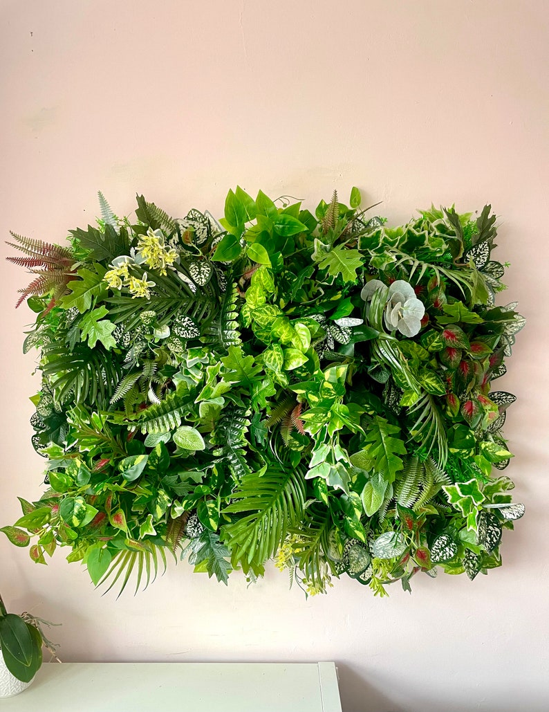 Artificial Greenery Wall Panel: Tropical Foliage Backdrop (60x40 Cm) - Etsy