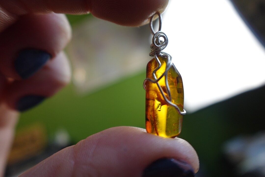 Amber Stone Necklace, Soothing Healing Crystal Amber Pendant, Wire ...