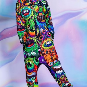 Drippy Pajama With Aliens, Alien Adult Pajamas, Drippy Outfits, Warm ...