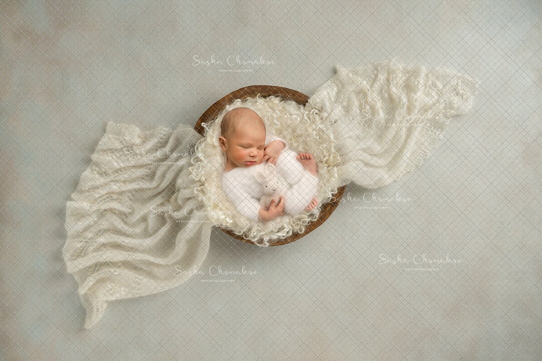 Digital Backdrop, Background Newborn Baby Girl or Boy Cream Fur White ...
