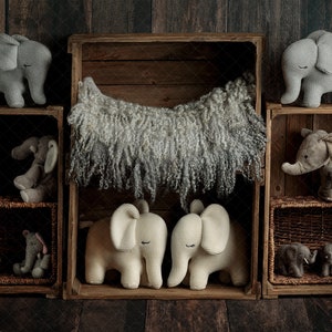 Digital Backdrop Background Newborn Boy or Girl , Elephants Side Pose ...