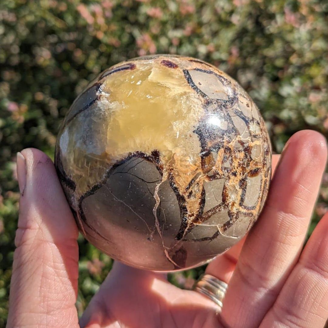 Septarian Sphere: Dragon Stone Crystal Ball for Grounding (7cm, 600g ...