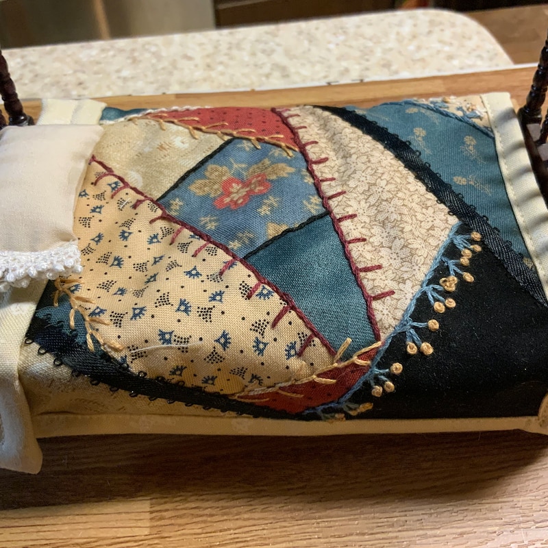 Dollhouse Quilt - Etsy