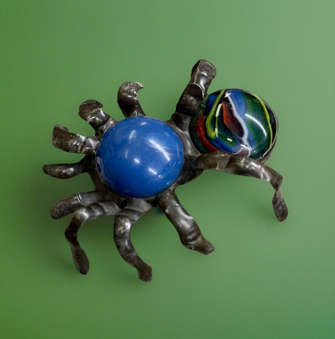 3D Blue Glass Baby Tarantula Sculpture Stained Glass With Vacor Eclipse ...