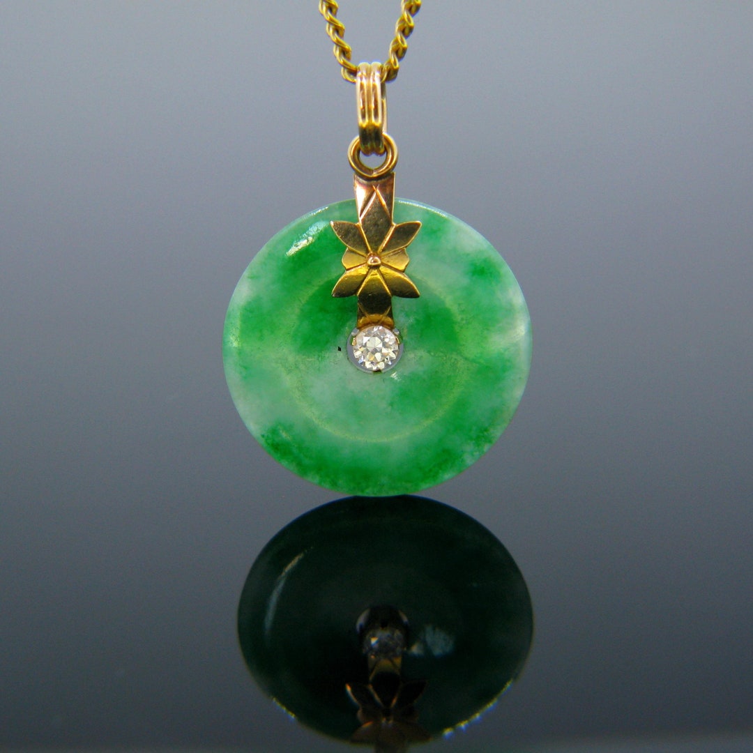 Jade Jadeite and Diamond Pendant, 18k Yellow Gold - Etsy