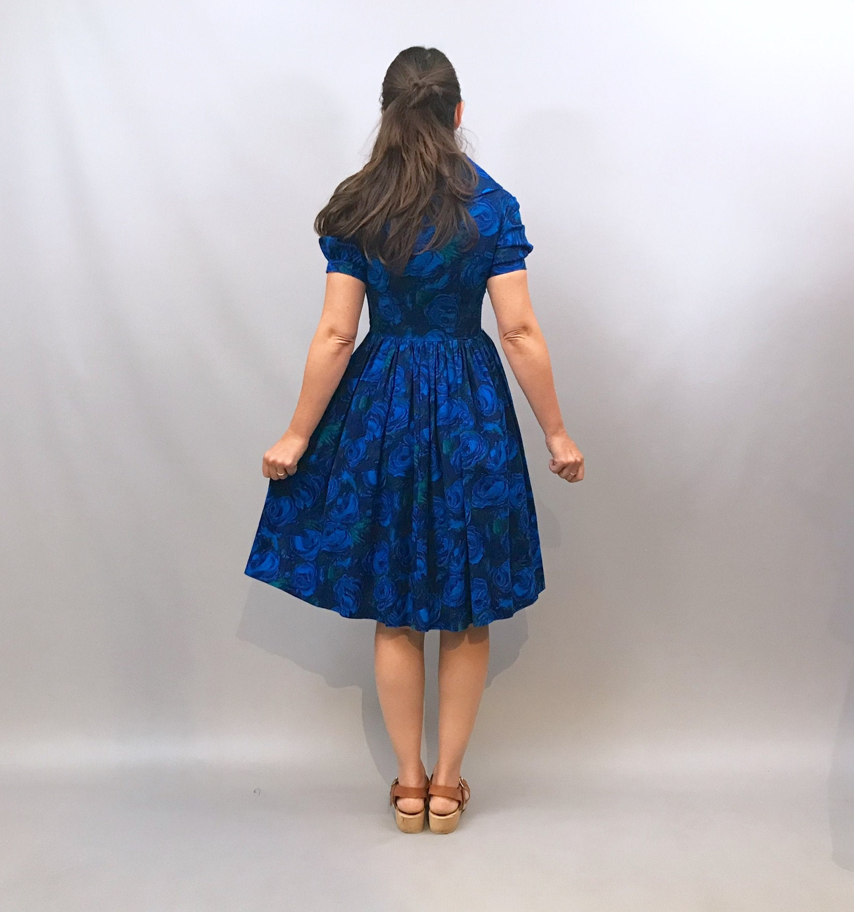 Vestido de algodón de gofre azul de la década de 1950 con | Etsy