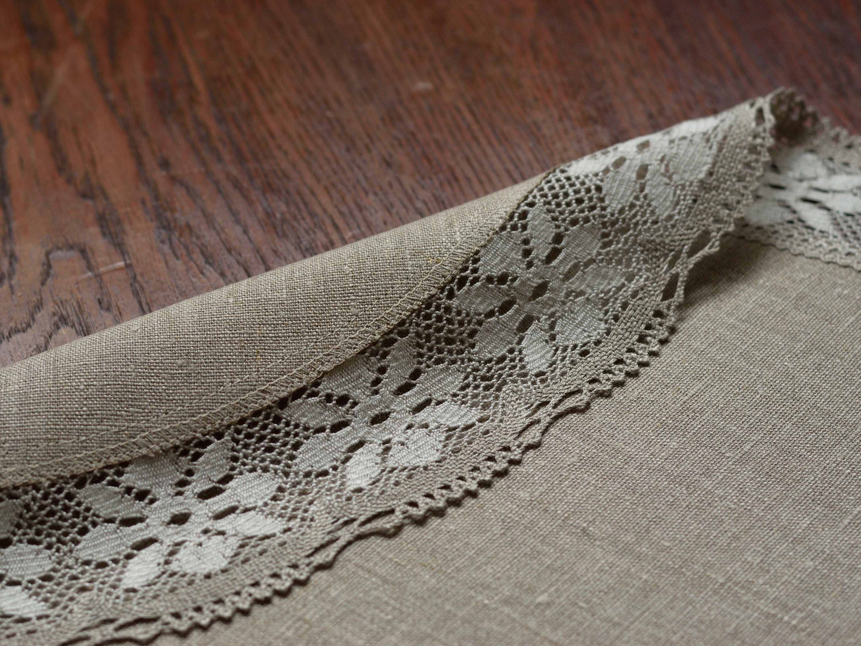 28 Inch Round Linen Table Topper With Lace Edge Small Round - Etsy