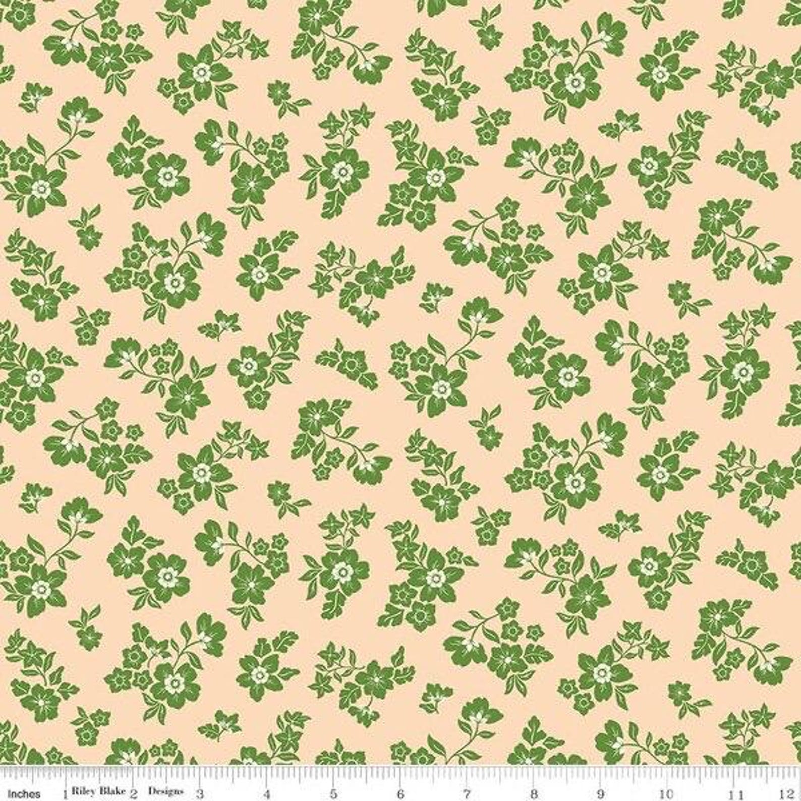 Riley Blake Designs VIRGINIA ROSE WALLFLOWER Shell Cotton Quilting ...