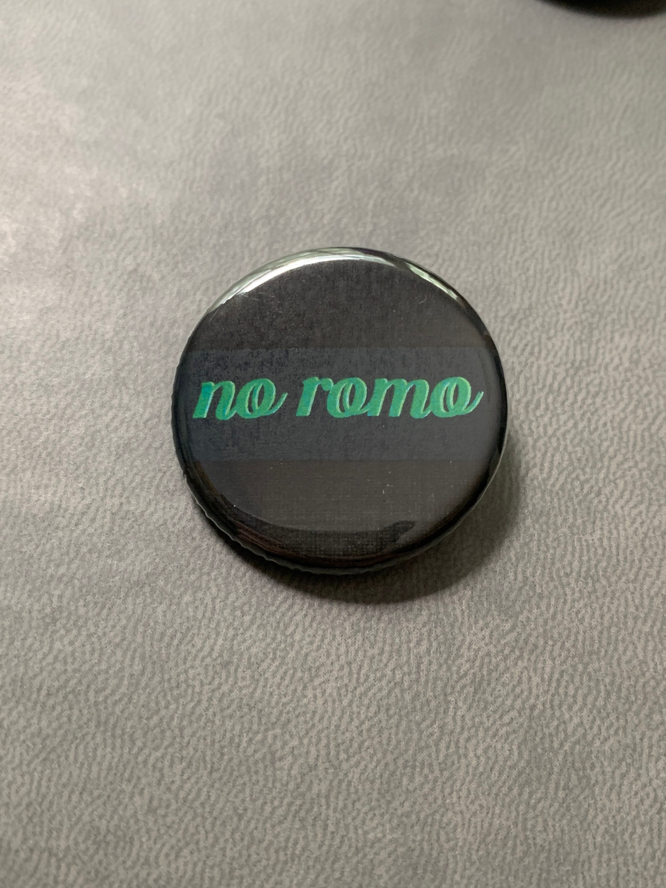 No Romo aromantic pride 1.25 pinback buttons | Etsy