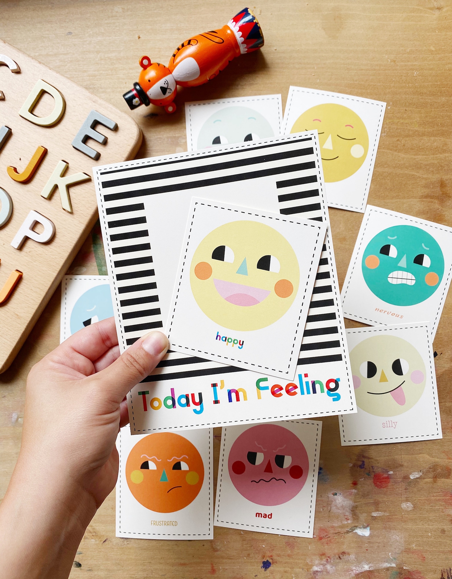 Printable Emotions Interactive Chart | Emotions Chart | Feelings Chart ...