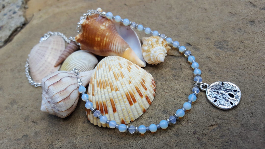 Ocean Charm Dólar de arena o concha de almeja con opalita de ópalo ...