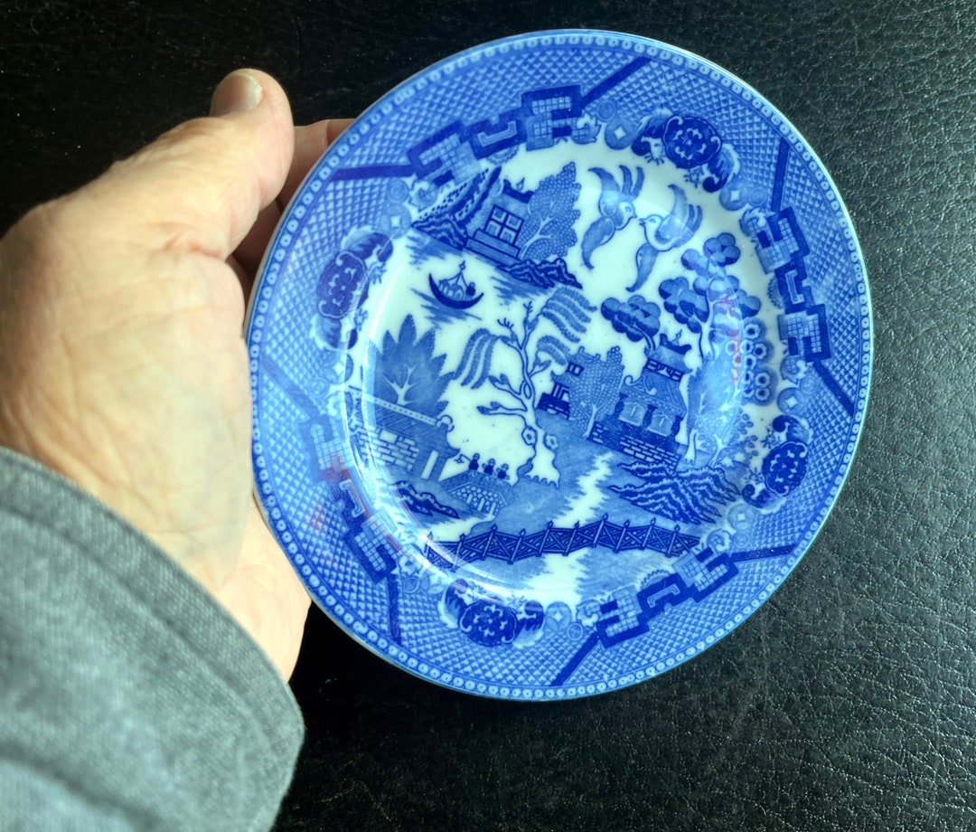 Blue Willow Small Side Plate 6.25” Made in Japan Unknown Mark (HK) - Etsy