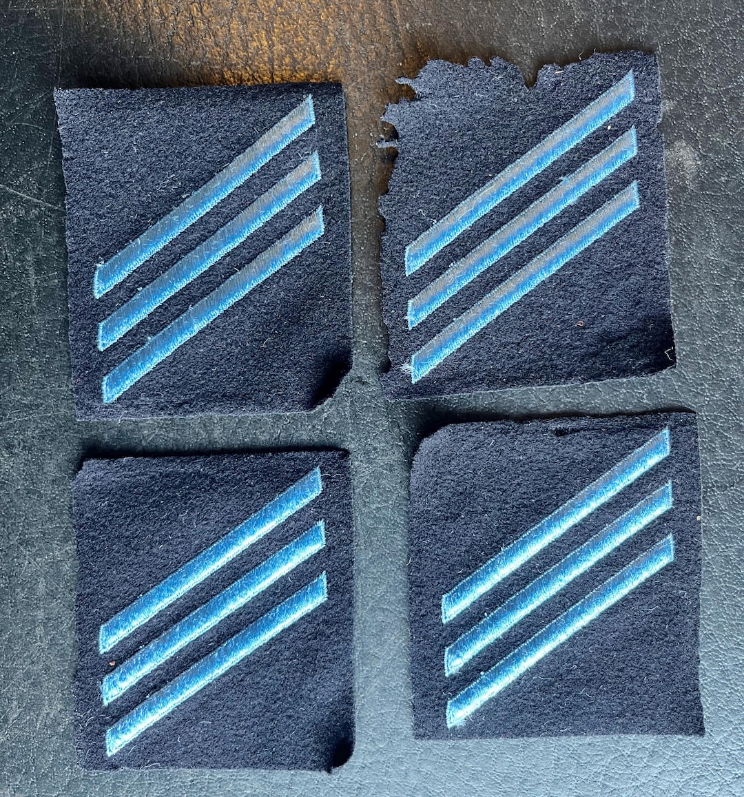 US Navy (E-3) Three Bar Enlisted Blue Service Stripe USN Four Patches ...