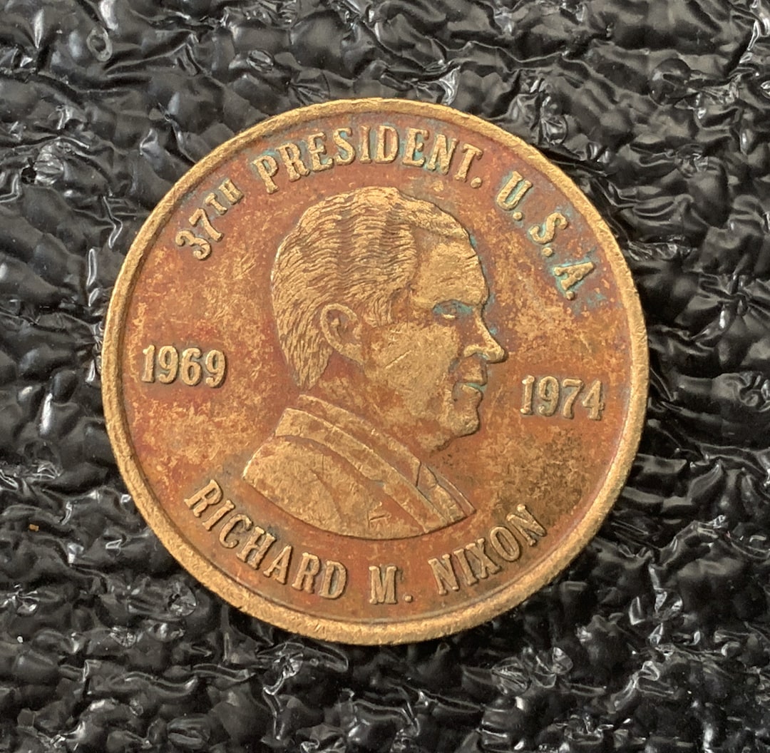 Richard Nixon 37th Presidential Copper Tone Metal Coin – Political ...