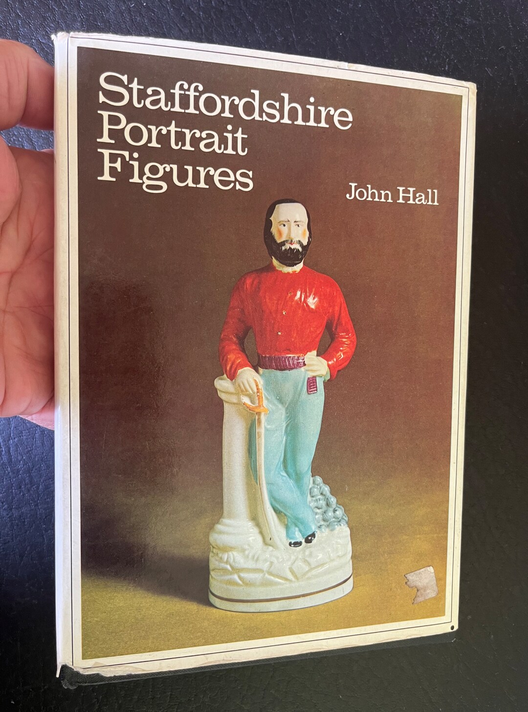 Staffordshire Portrait Figures John Hall 1972 Vintage Hardcover First ...