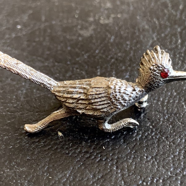 Roadrunner Pin - Etsy