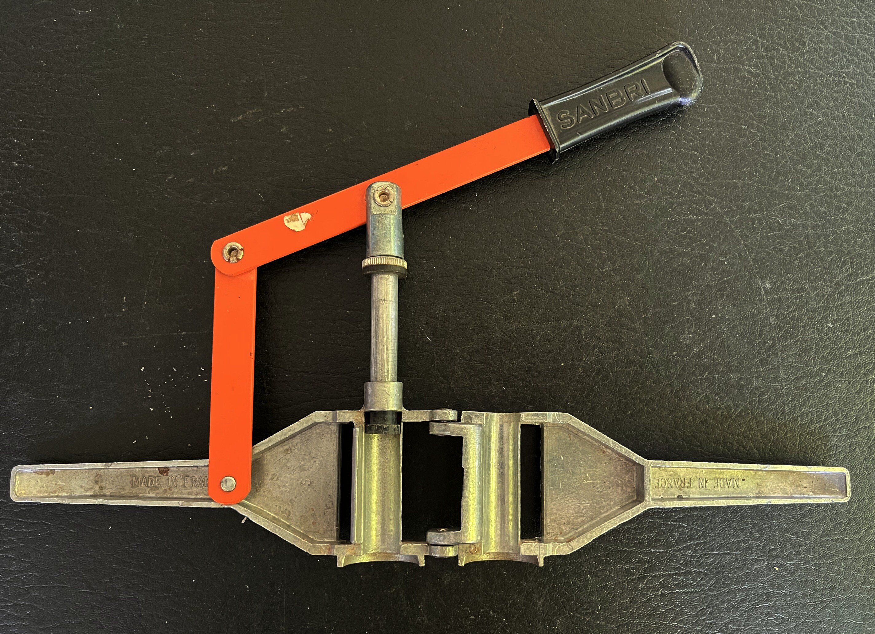 Sanbri Bottle Corker Beer & Wine Handheld - Etsy UK