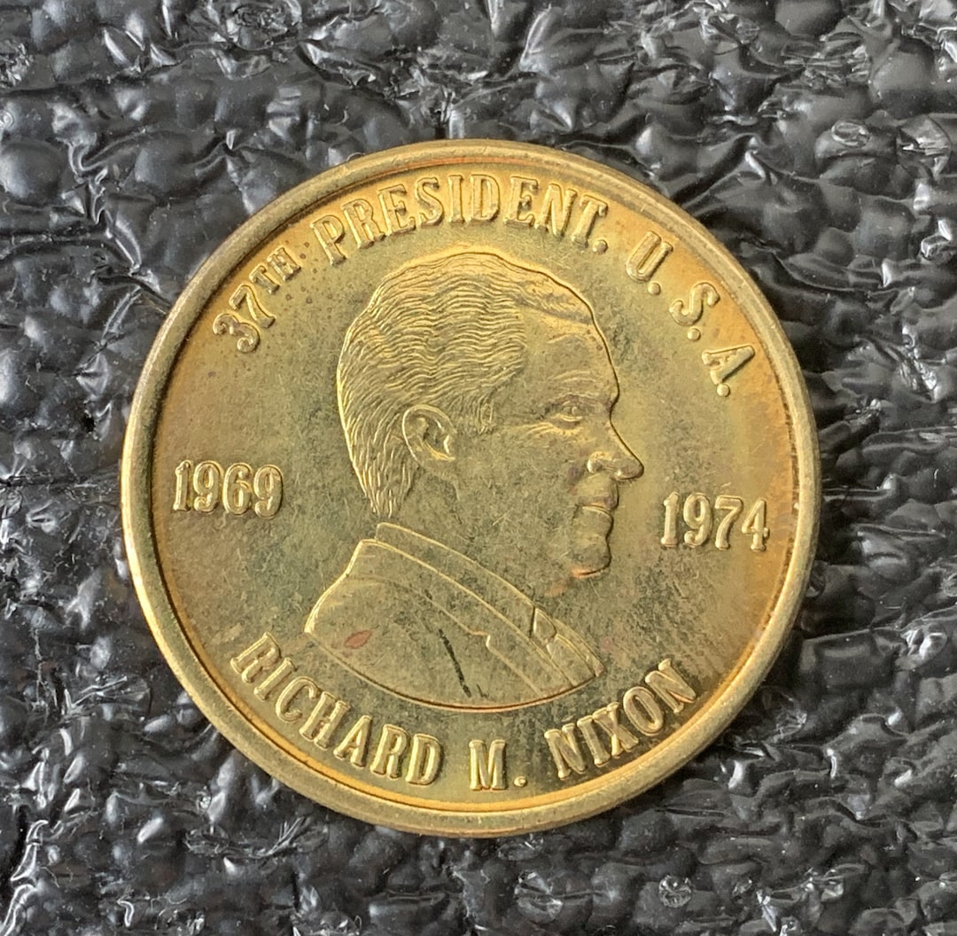 Richard Nixon 37th Presidential Brass Tone Metal Coin – Political ...
