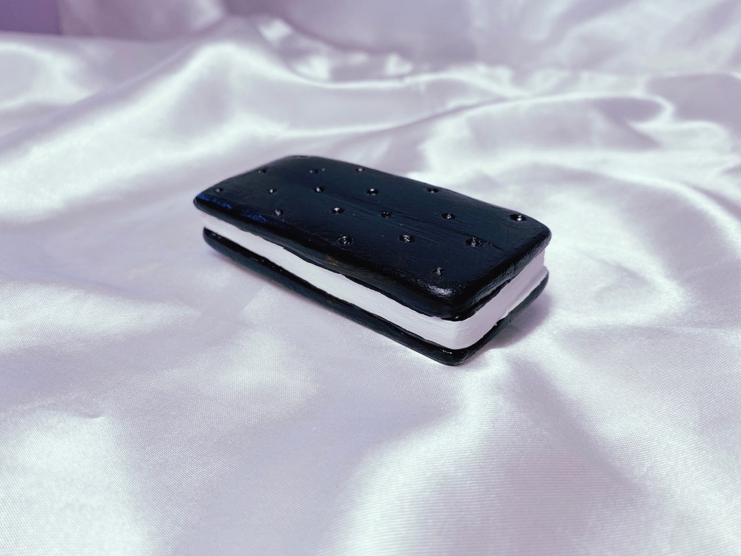 Ice Cream Sandwich Magnet - Funky Dessert Refrigerator Magnet - Kitchen ...