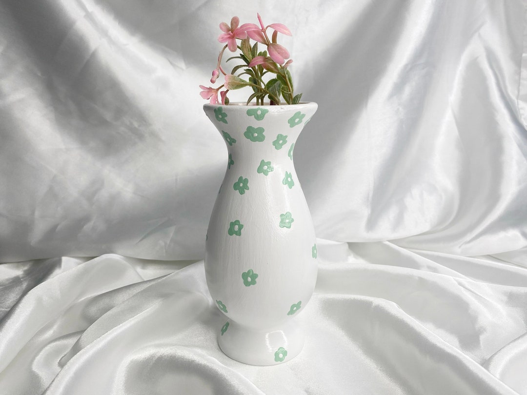 Green Floral Bud Vase / Planter, Small Vase, Cute Ceramic Flower Vase ...