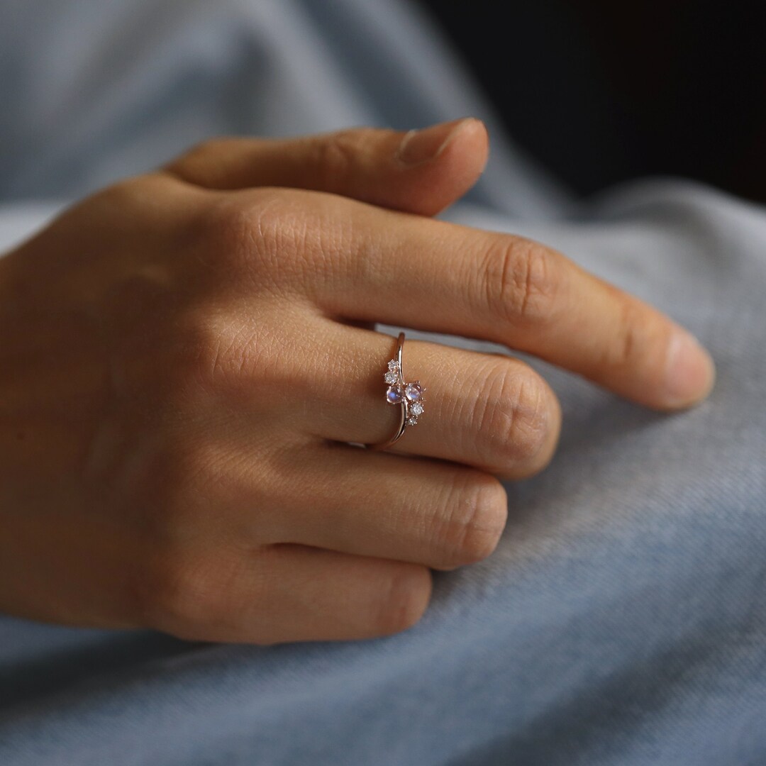Diamond Moonstone Cluster Ring / Gradual Natural Brilliant Cut Diamonds ...