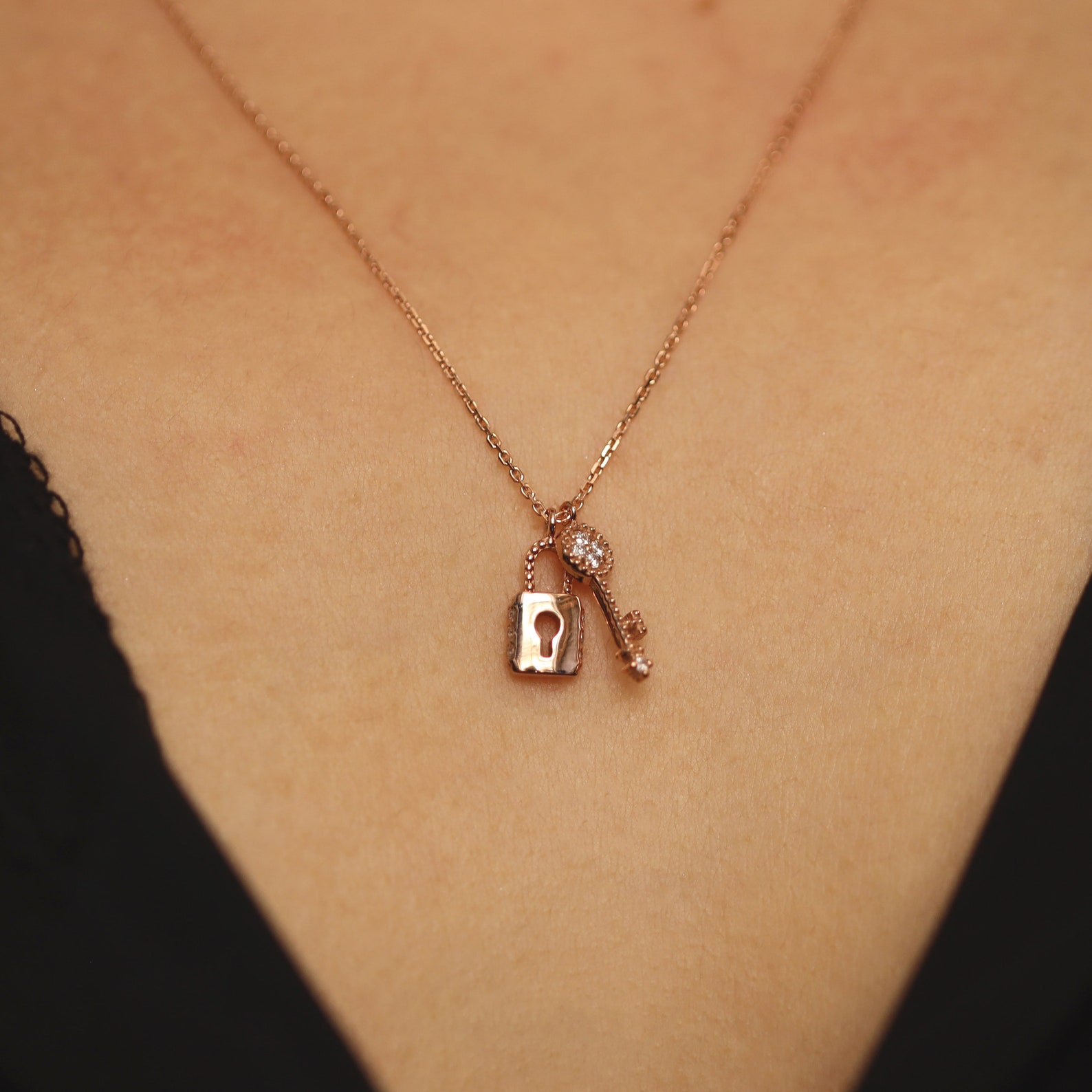 Diamond Lock and Key Pendant Necklace / Lock and Key Diamond Necklace ...