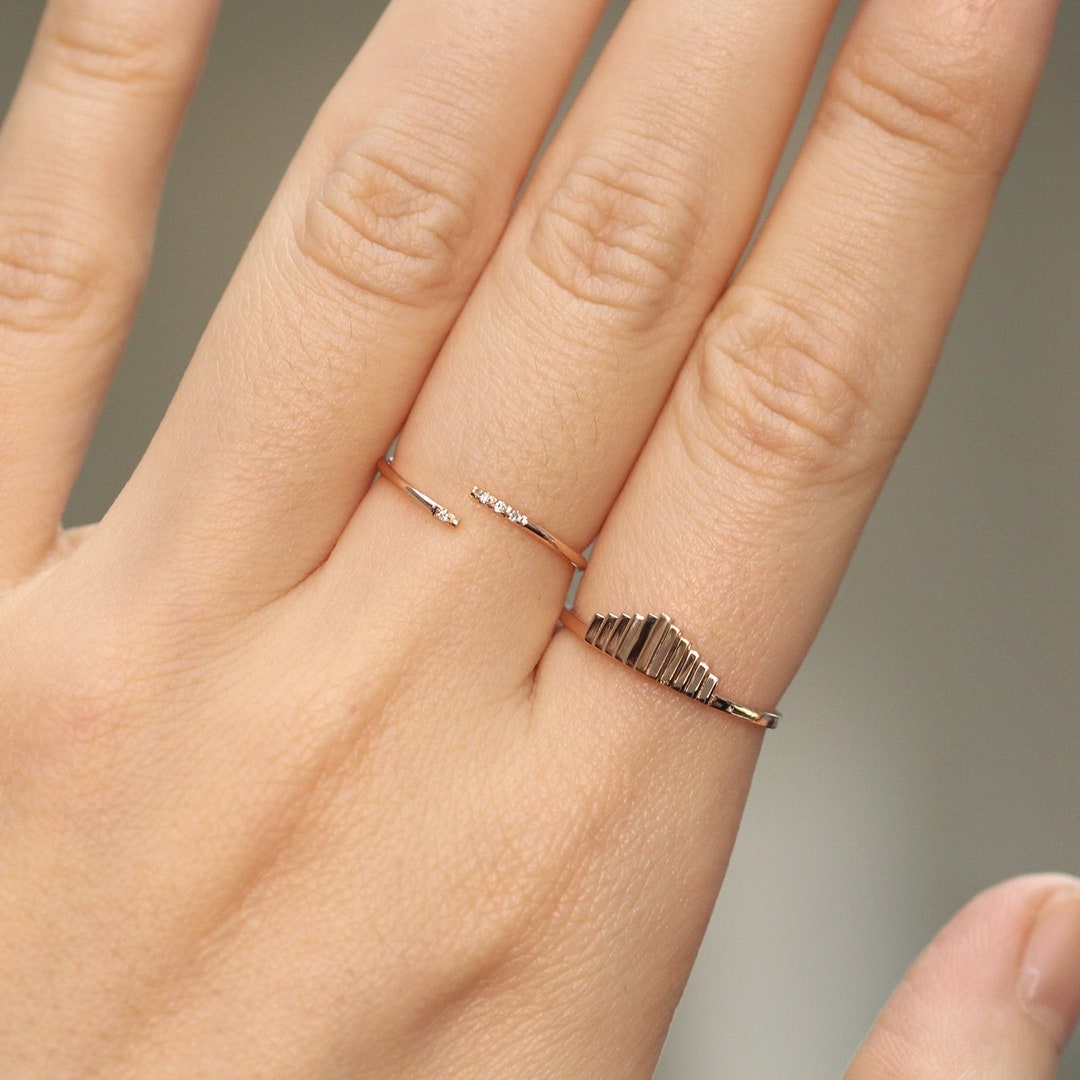 Minimalist Twist Open Diamond Ring, 14k Solid Gold 1.1mm Thin Open Ring ...