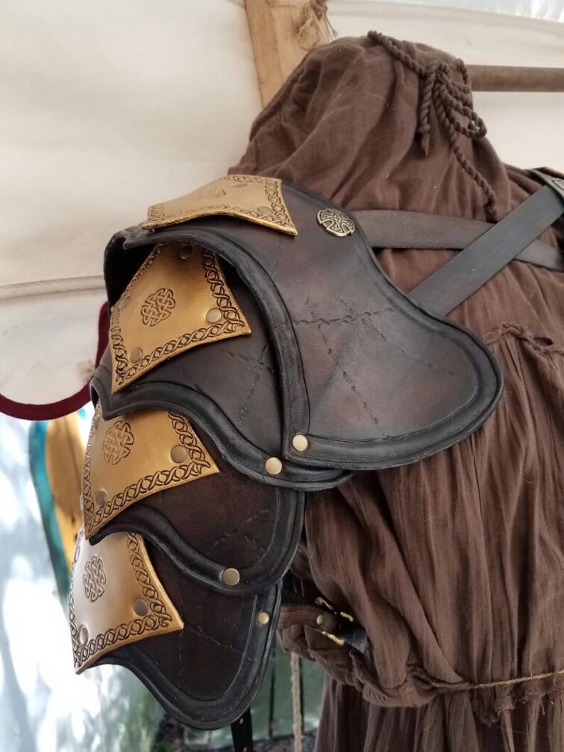 Leather Tooled Pauldron | Etsy