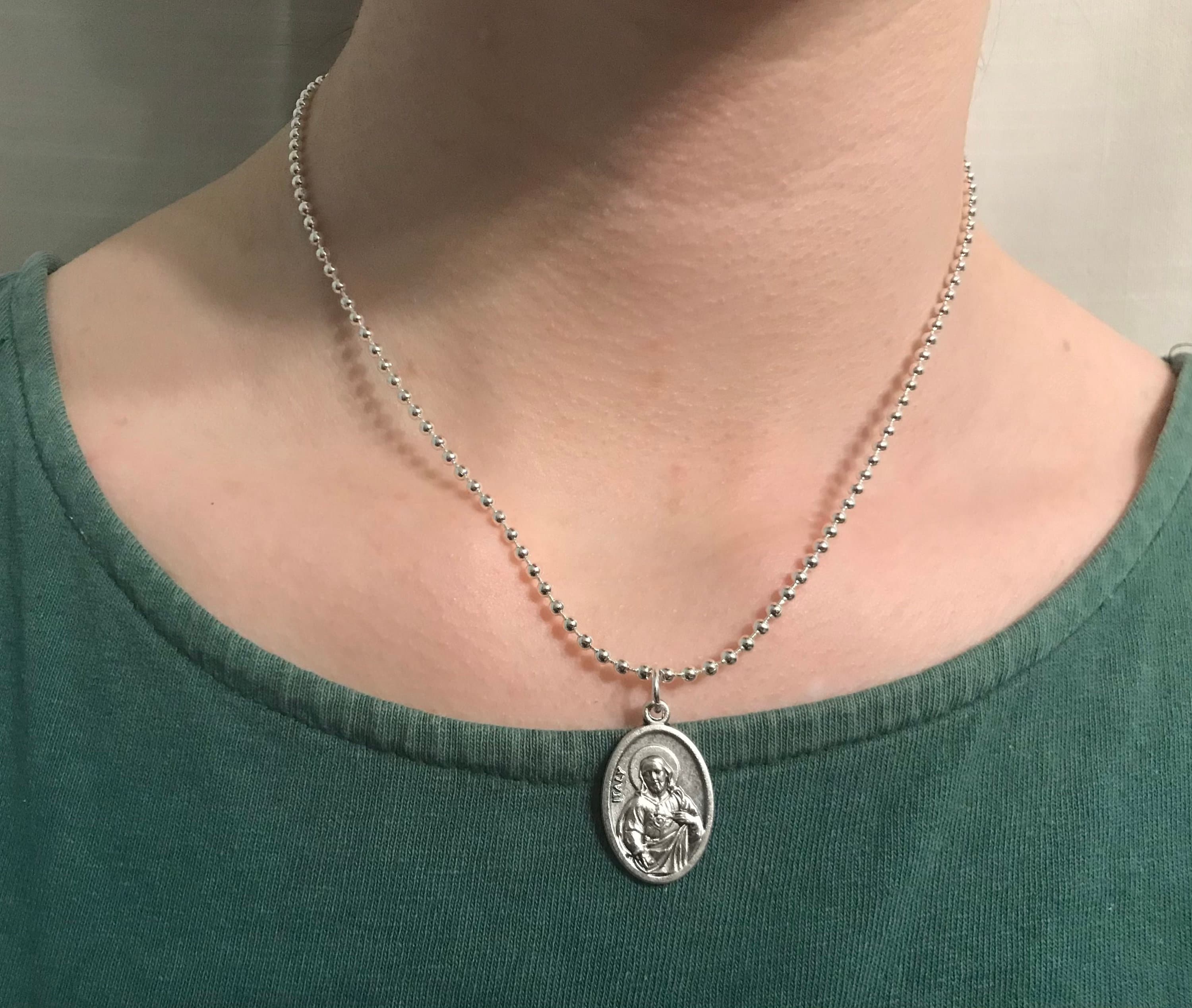 Sacred Heart Medal Necklace, Sacred Heart of Jesus Medal - Etsy