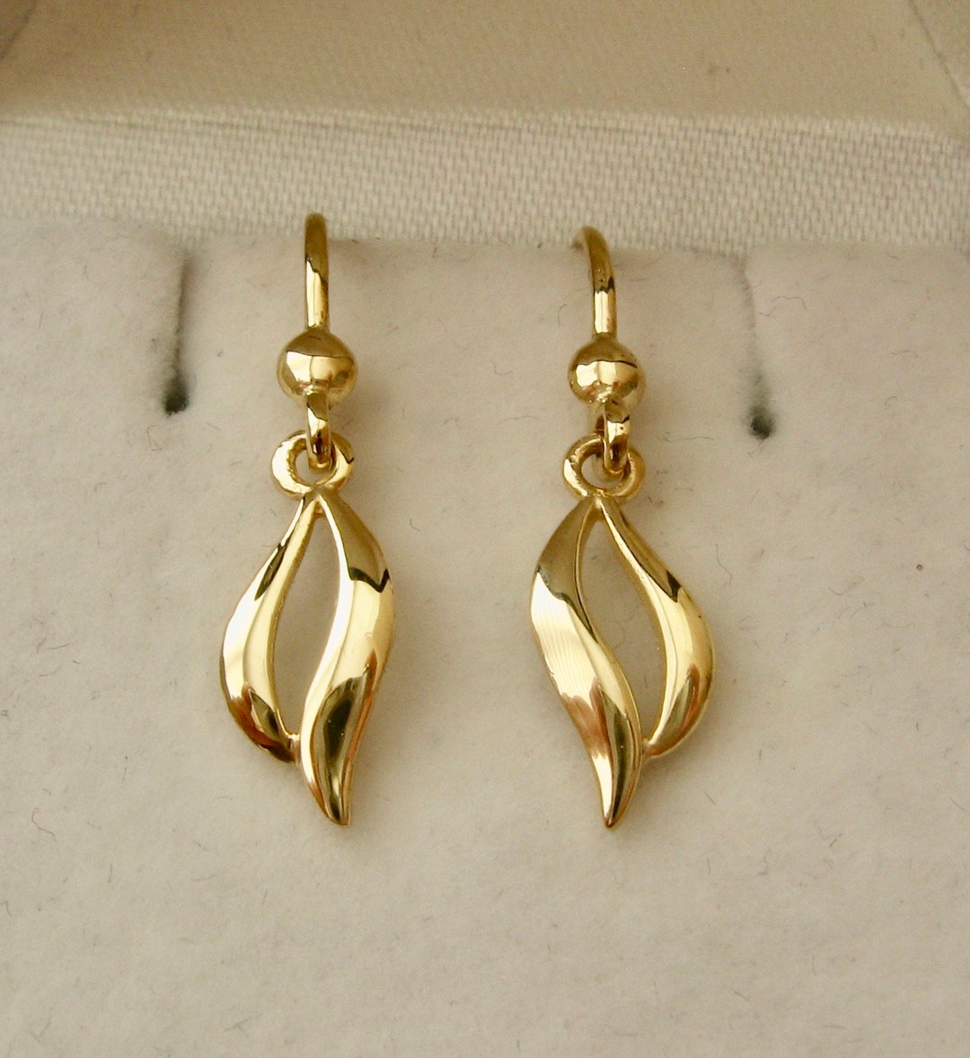 Genuine SOLID 9ct YELLOW GOLD Elegant Designer Dangle Hook Earrings - Etsy