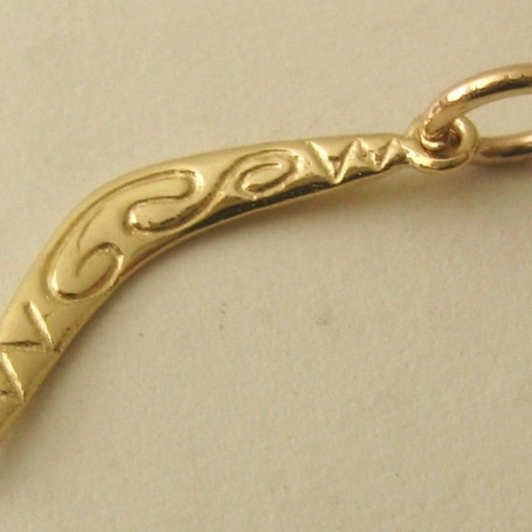 Boomerang Charm - Etsy