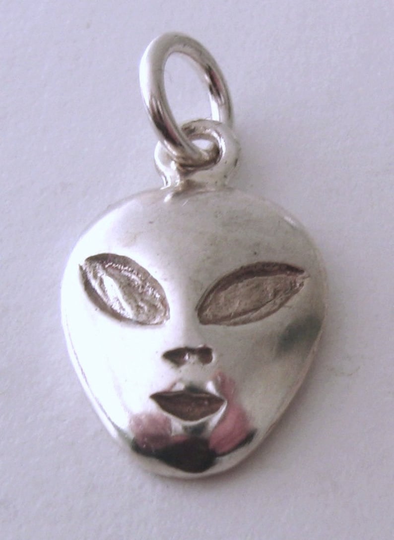 Genuine SOLID 925 STERLING SILVER Alien Ufo Space Alien Charm - Etsy