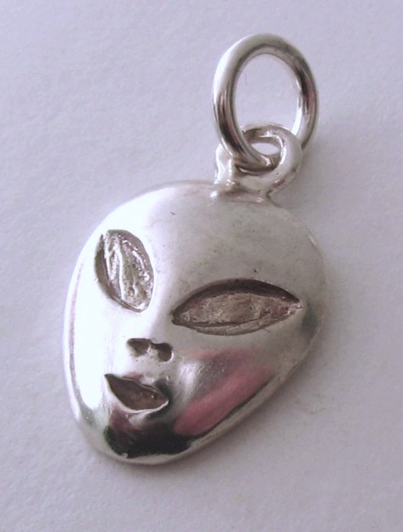 Genuine SOLID 925 STERLING SILVER Alien Ufo Space Alien Charm - Etsy