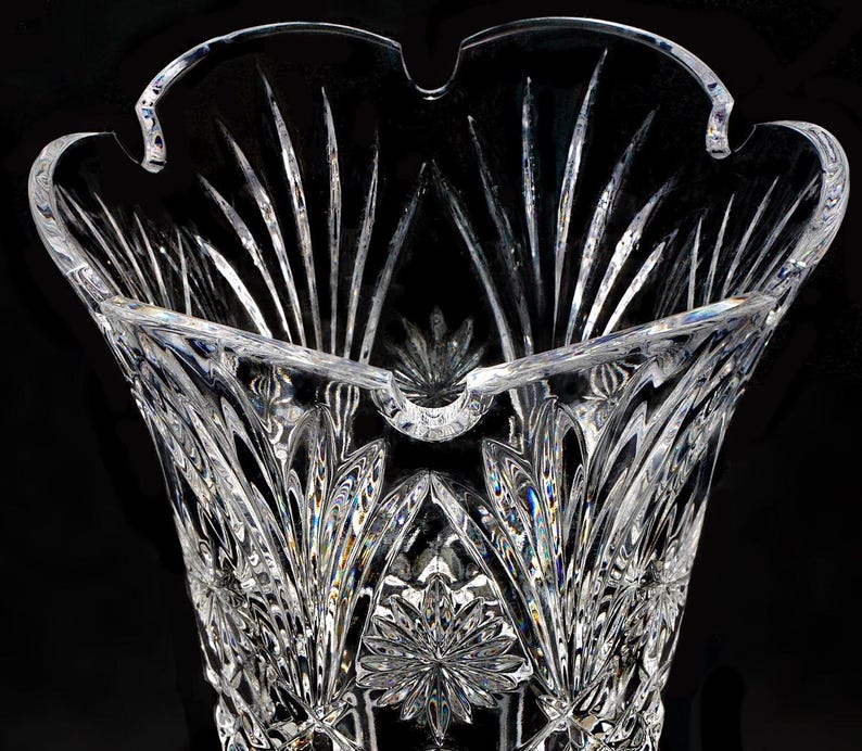 Waterford Crystal 10 Inch Footed Flower Vase Romance of Ireland ...