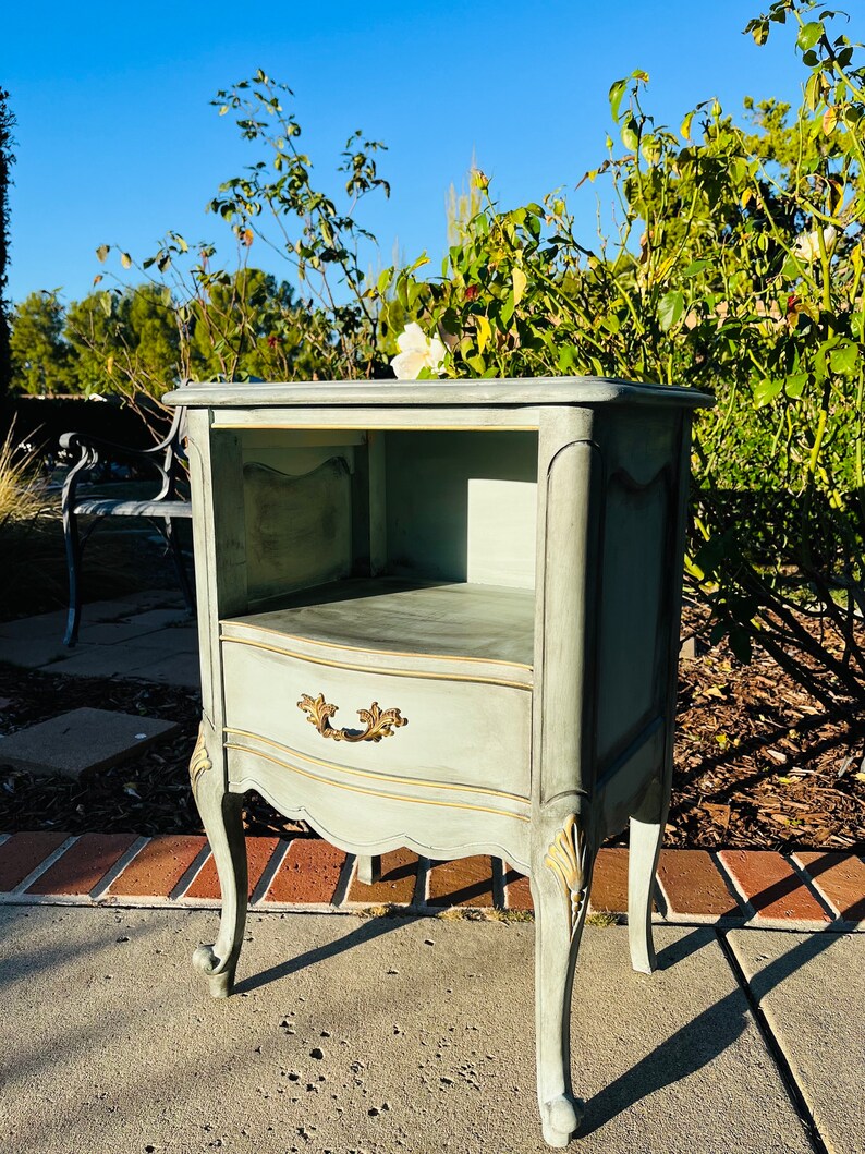 Vintage French Provincial Nightstand / Night Stand / Night Table / Side ...