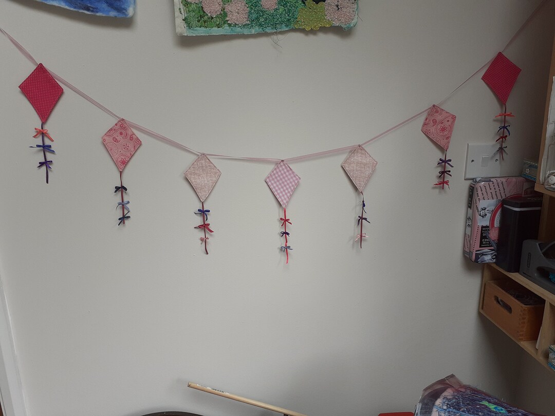 Pretty Pink Nursery Kite Bunting - Etsy
