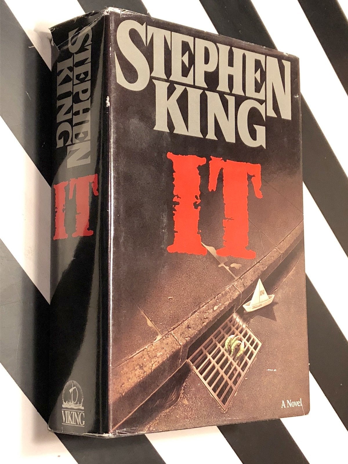 It By Stephen King 1986 Hardcover Book