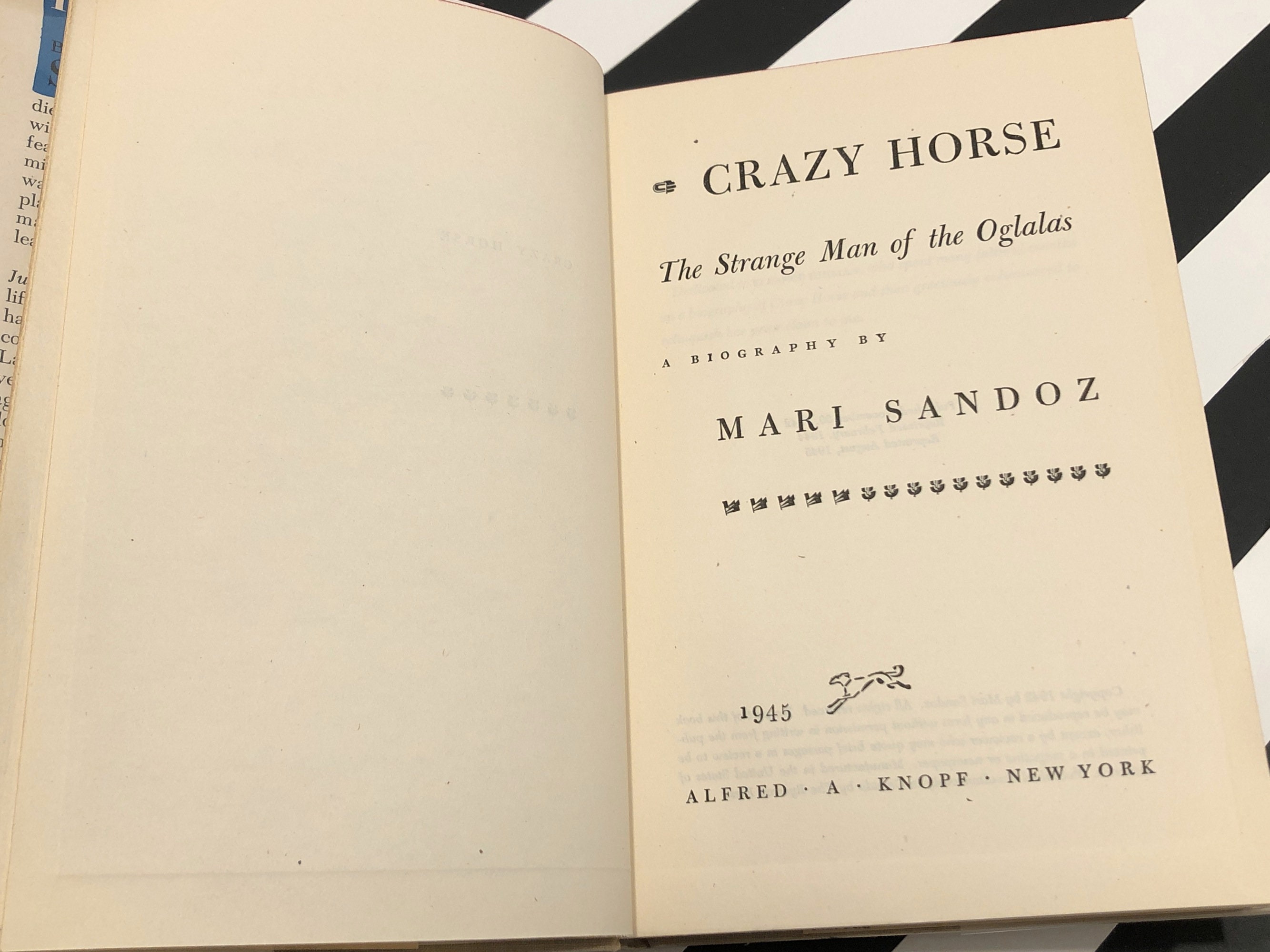 Crazy Horse Book Pdf at Juan Zuniga blog