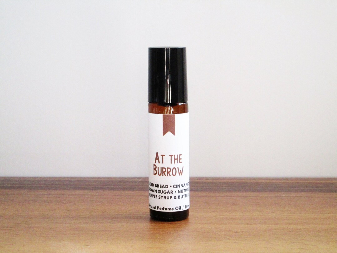 AT THE BURROW / Baked Bread Cinnamon Brown Sugar Nutmeg Maple - Etsy