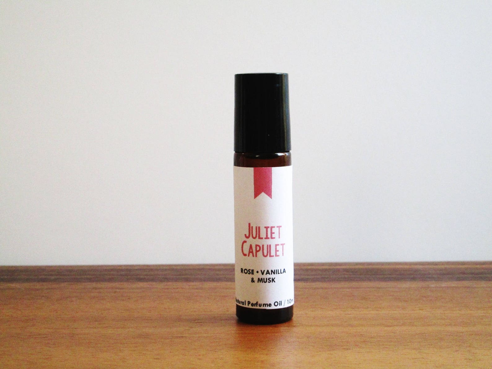 JULIET CAPULET / Rose Vanilla & Musk / Book Inspired / - Etsy