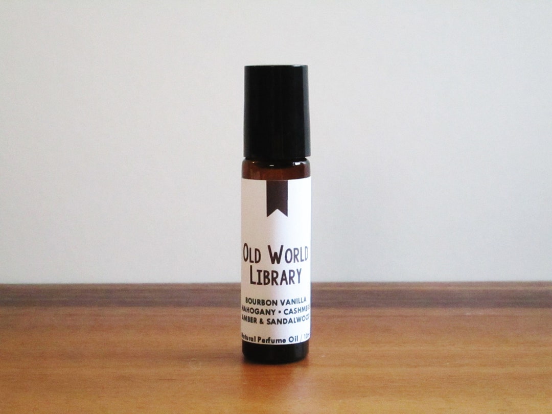 OLD WORLD LIBRARY / Bourbon Vanilla Mahogany Cashmere Amber ...