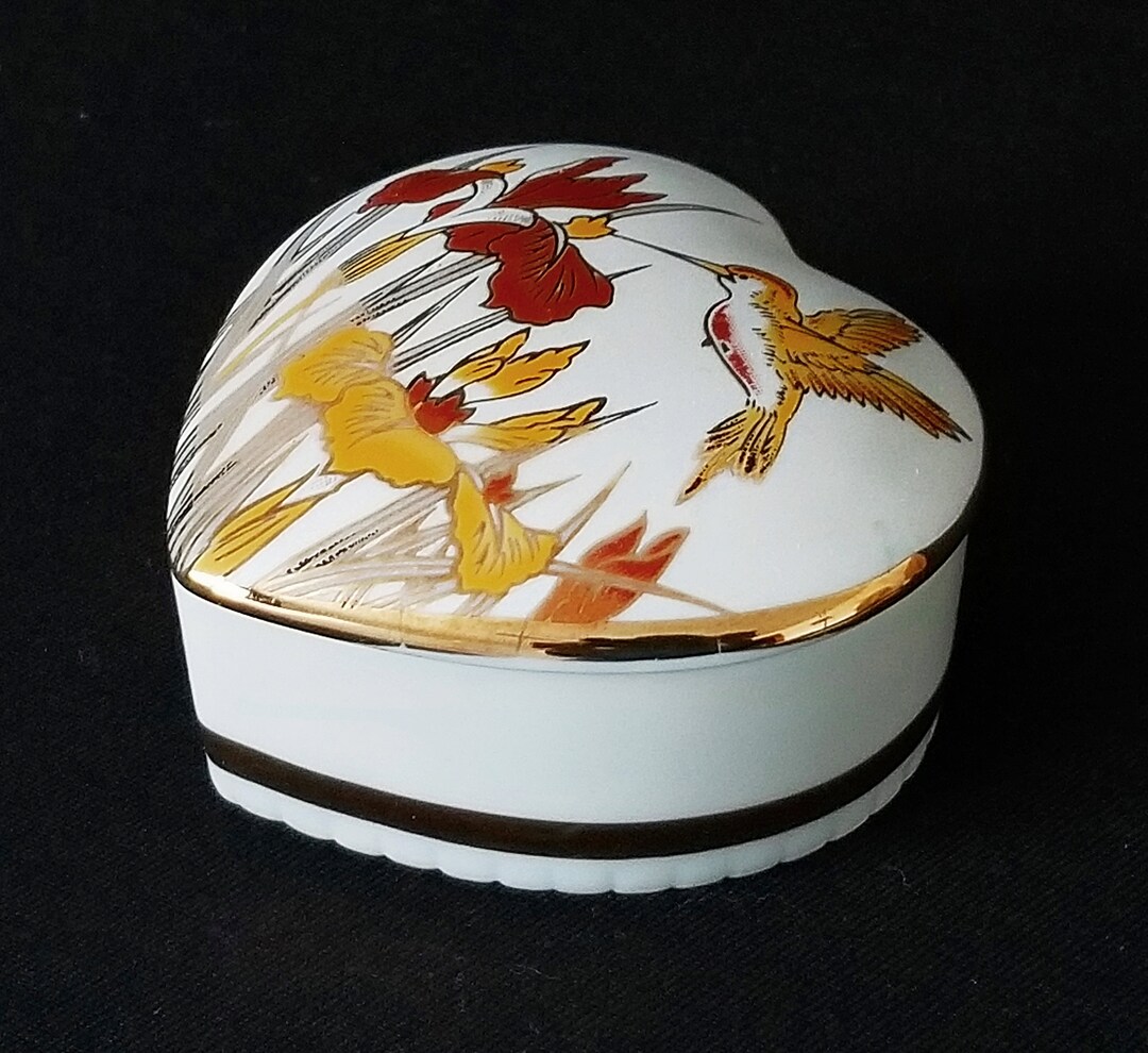 Heart-shaped Hummingbird Trinket Box White Porcelain Box With Gilded ...