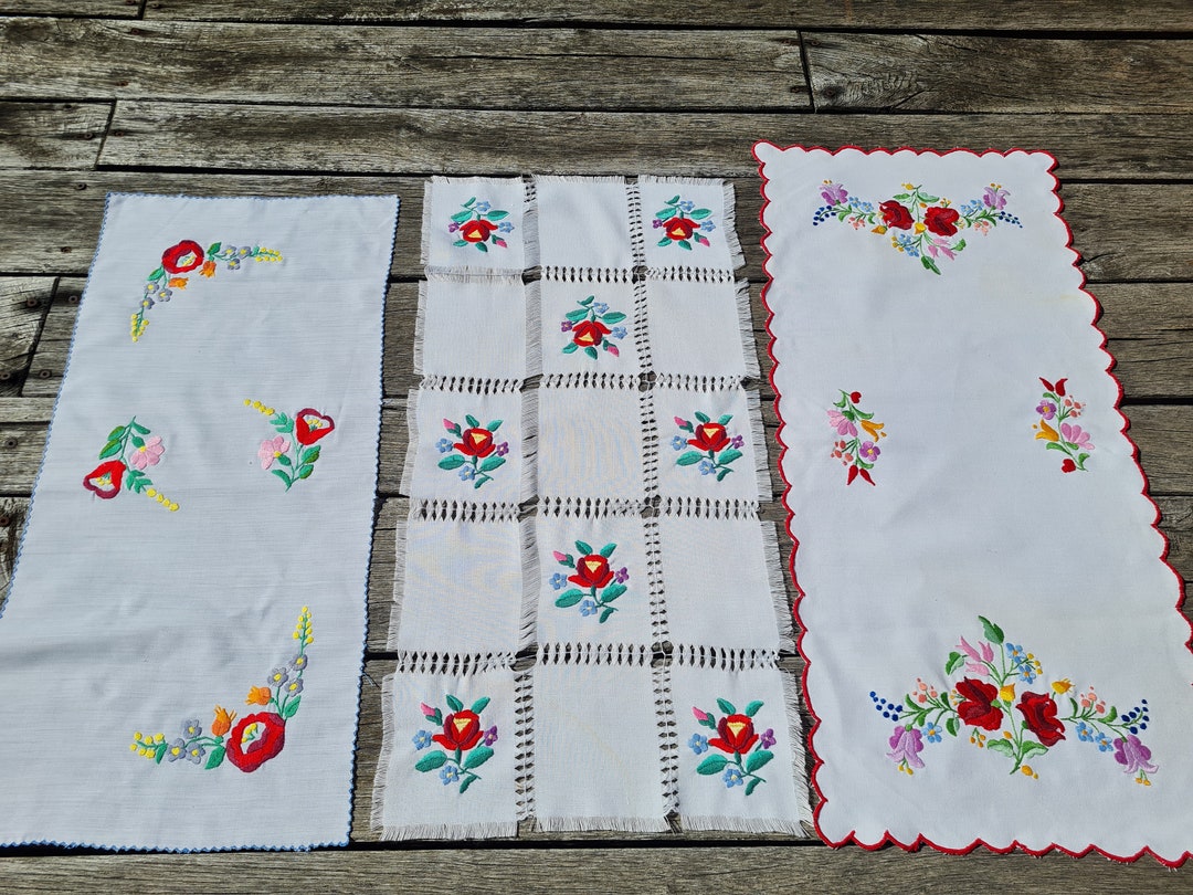 Set of Hungarian Vintage Traditional Table Runner Hand Made Embroidered ...