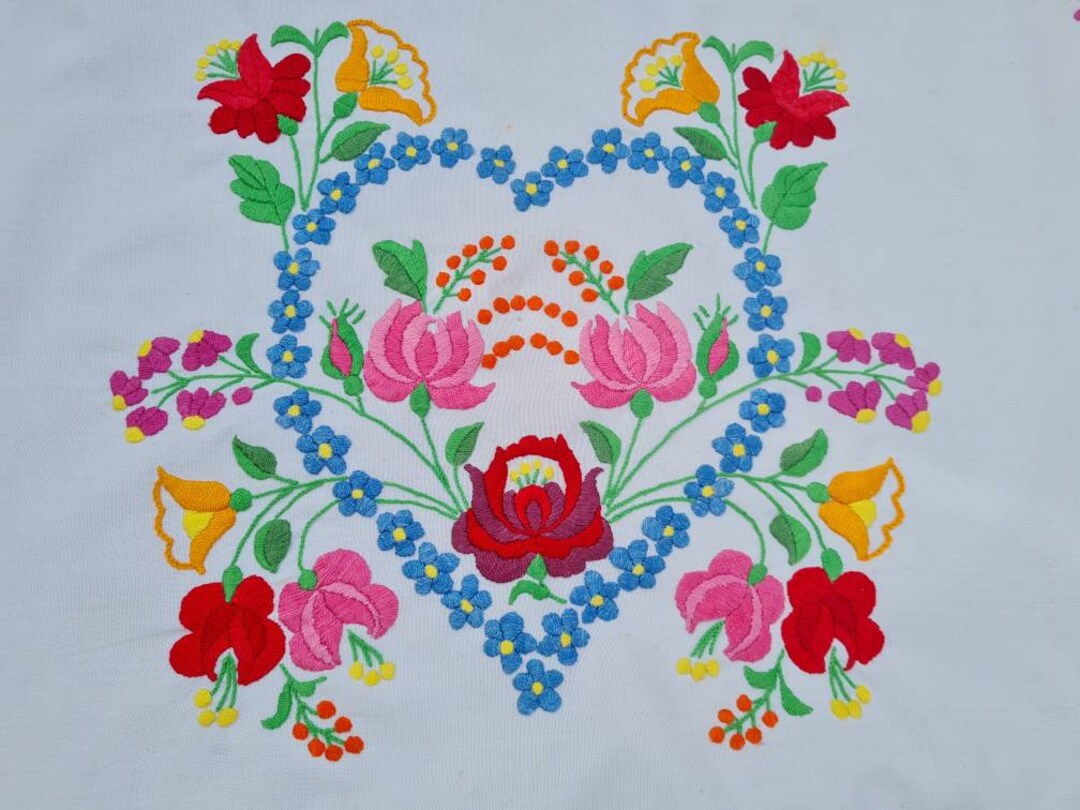 Vintage Folk Hand Embroidered Hungarian Kalocsa Floral Linen Pillow ...